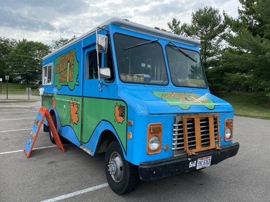 THE POUTINE MACHINE - Updated August 2025 - 18 Photos - Hamilton, Ohio ...