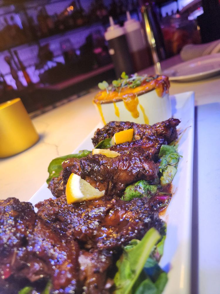 GARDEN ROOFTOP - Updated December 2024 - 84 Photos & 29 Reviews - 411 N ...