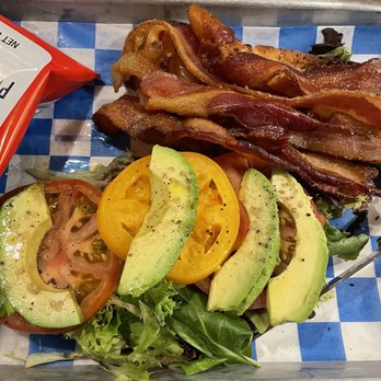 THE COMUS INN - Updated July 2024 - 393 Photos & 259 Reviews - 23900 ...