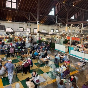 CENTRAL MARKET YORK - Updated January 2026 - 120 Photos & 64 Reviews ...