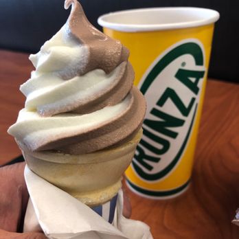 RUNZA - Updated July 2024 - 40 Photos & 54 Reviews - 202 E Leota St ...