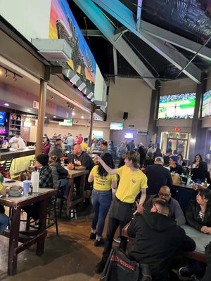 MOOSE’S DRAFT HOUSE - Updated November 2024 - 43 Photos & 13 Reviews ...