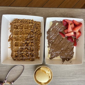 CHOCOLATE BASH - Updated July 2024 - 188 Photos & 89 Reviews - 352 W ...