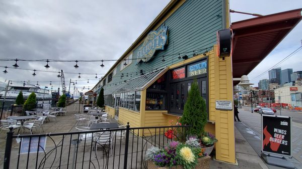 WING DOME - Updated November 2024 - 106 Photos & 116 Reviews - 1201 ...