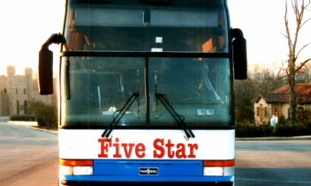 FIVE STAR CHART COACH - Updated July 2025 - 1995 Nutmeg Ln, Naperville ...