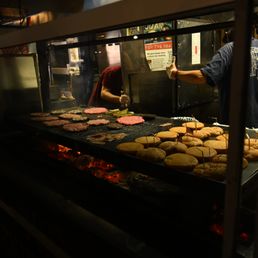 THE CHUCK BOX - Updated October 2025 - 897 Photos & 1245 Reviews - 202 ...