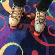 ROLLERMAGIC ROLLER RINKS - 12 Photos & 31 Reviews - 60 Harvester Rd ...