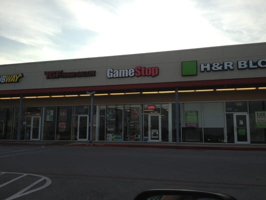 GAMESTOP - Updated June 2025 - 16 Reviews - 651 N Highway 183, Leander ...