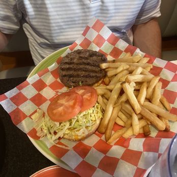 BROADWAY DINER - Updated April 2025 - 185 Photos & 257 Reviews - 1075 ...