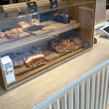 CAFE COMMA - Updated December 2025 - 1818 Photos & 331 Reviews - 3621 ...