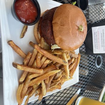 BOOKER’S RESTAURANT AND BAR - Updated November 2024 - 765 Photos & 470 ...