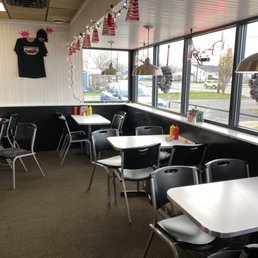 HENRIETTA HOTS - Updated July 2025 - 107 Photos & 144 Reviews - 4018 W ...