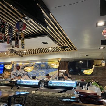 KUJIRA SUSHI & BAR - Updated November 2024 - 286 Photos & 86 Reviews ...