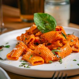 THE RUTHERFORD - Updated July 2025 - 45 Photos & 27 Reviews - W 33rd St ...