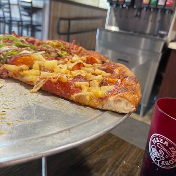 PIZZA FACTORY - Updated July 2025 - 80 Photos & 103 Reviews - 3146 G St ...