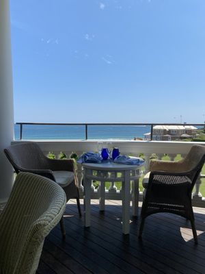 THE BISTRO - Updated December 2025 - 16 Photos & 19 Reviews - 1 Bluff ...