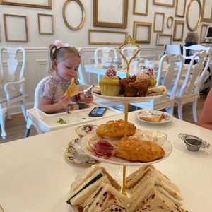 BELLA’S TEA ROOM - Updated May 2024 - 16 Photos - 421 St John St, Havre ...