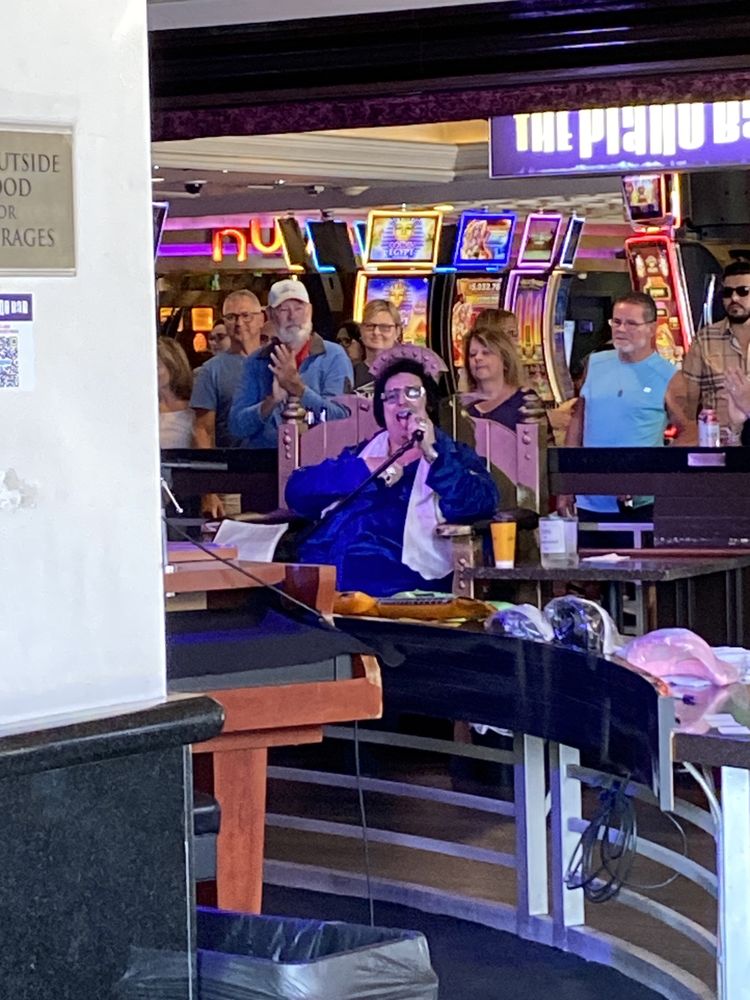 BIG ELVIS - Updated June 2025 - 22 Photos & 67 Reviews - 3475 Las Vegas ...