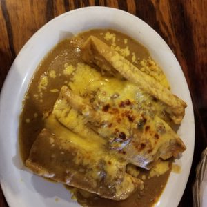 BLUEBIRD FISH CAMP - 64 Photos & 30 Reviews - American (New) - 102 N ...