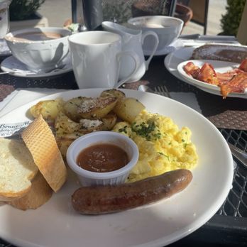 RED HOUSE CAFE - Updated March 2025 - 1826 Photos & 2121 Reviews - 662 ...