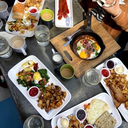 FIG TREE CAFE - Updated April 2025 - 3123 Photos & 2285 Reviews - 2400 ...