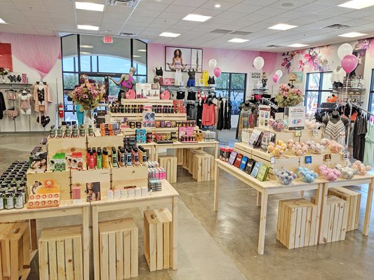 FASCINATIONS - Updated December 2025 - 48 Photos & 18 Reviews - 4499 W ...