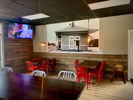 DOKO STATION PUB & EATERY - Updated July 2024 - 26 Photos & 29 Reviews ...