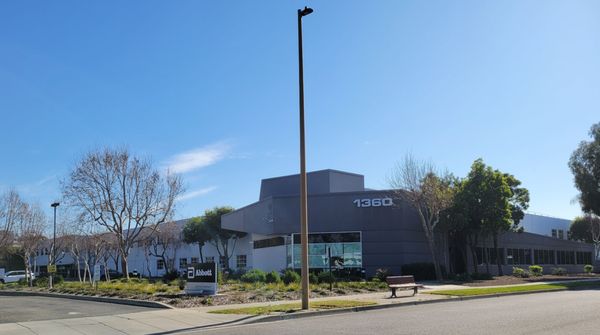 ABBOTT LABORATORIES - Updated December 2025 - 10 Reviews - 1360 S Loop ...