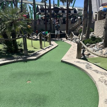 CASTLES N’ COASTERS - Updated October 2025 - 462 Photos & 471 Reviews ...