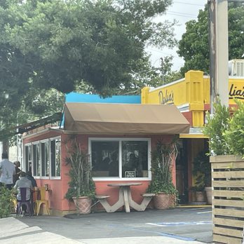 DELIA’S RESTAURANT - Updated July 2024 - 373 Photos & 594 Reviews ...