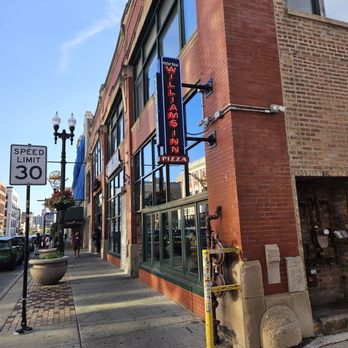 WILLIAMS INN PIZZA & SPORTS BAR - Updated March 2025 - 155 Photos & 153 ...