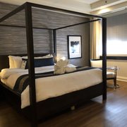 STERLING INN AND SPA - 168 Photos & 120 Reviews - Hotels - 5195 ...