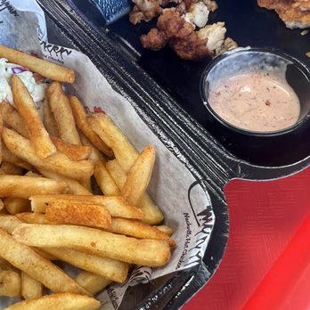 DRIPPIN CHICKEN - 60 Photos & 57 Reviews - 3099 N Tracy Blvd, Tracy ...