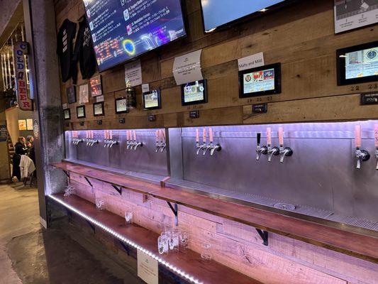 FIRE ON FIFTH - Updated October 2025 - 98 Photos & 38 Reviews - 350 5th ...