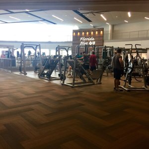 WINSTON FAMILY YMCA - 170 Photos & 57 Reviews - 221 Riverside Ave ...