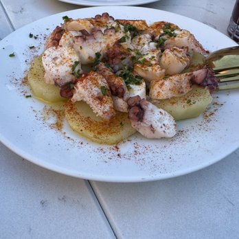 DOS BESOS - Updated August 2024 - 712 Photos & 296 Reviews - 99 Union ...