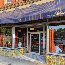 MATEO - Updated December 2024 - 1031 Photos & 822 Reviews - 109 W ...