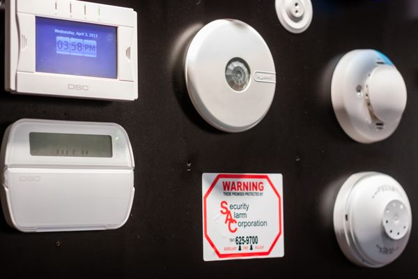 SECURITY ALARM - Updated December 2025 - 14 Photos - 17776 Toledo Blade ...