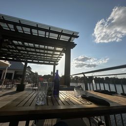 BELUGA HOUSE WATERFRONT RESTAURANT - Updated July 2025 - 150 Photos ...