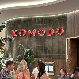 KOMODO LAS VEGAS - Updated July 2025 - 1373 Photos & 388 Reviews - 2777 ...