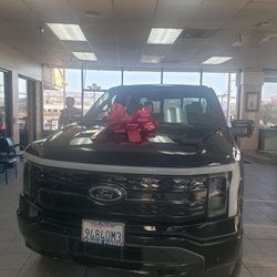 SIMI VALLEY FORD - 81 Photos & 490 Reviews - 2440 First St, Simi Valley ...