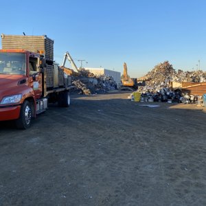 PARAMOUNT RESOURCE RECYCLING - 7230 Petterson Ln, Paramount, California ...