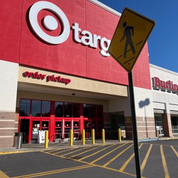 TARGET - Updated January 2026 - 60 Photos & 62 Reviews - 6100 Greenbelt ...
