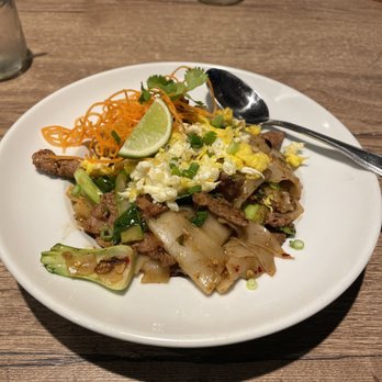 NOODLE WAVE - Updated March 2025 - 691 Photos & 724 Reviews - 1490 W ...