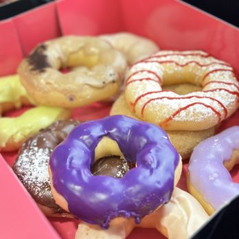 PAINTED DOUGH - Updated January 2025 - 2117 Photos & 1431 Reviews ...