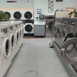 THE LAUNDRY LOUNGE - 27 Photos & 88 Reviews - Laundry Services - 1544 ...