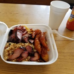 NOAH’S HOF BRAU - Updated 05/2025 - 78 Photos & 211 Reviews - 1311 J St ...