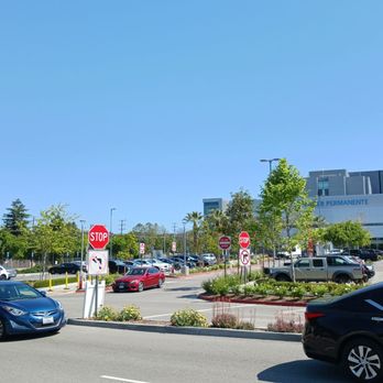 KAISER PERMANENTE WOODLAND HILLS MEDICAL CENTER - Updated September ...