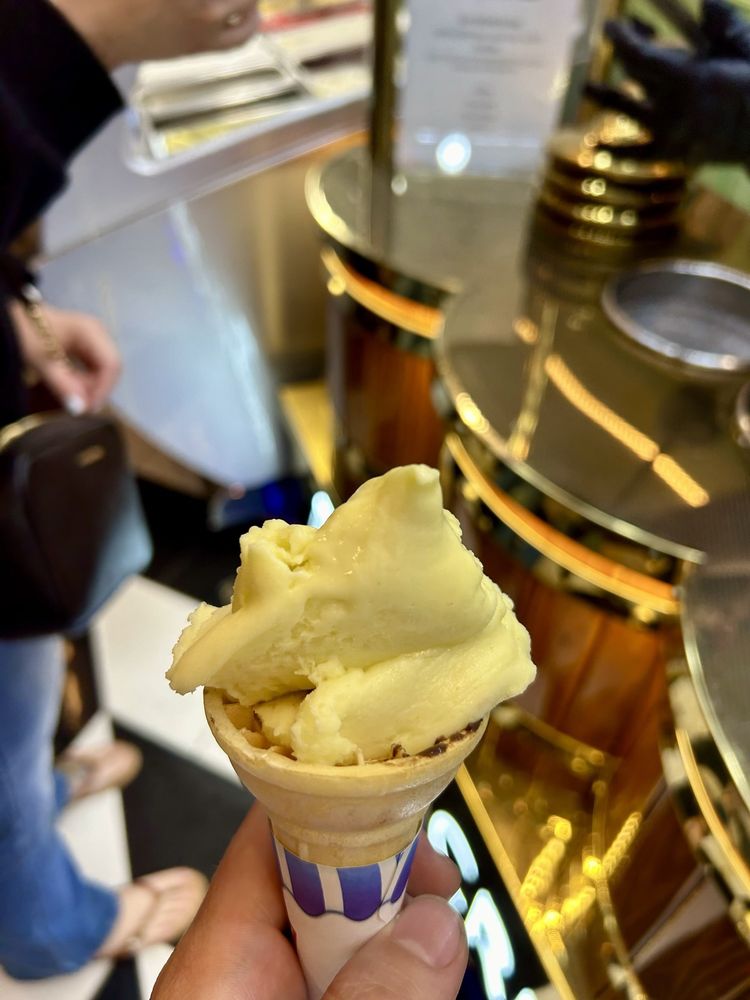 GALATA TURKISH ICE CREAM AND DESSERT - Updated May 2024 - 45 Photos ...