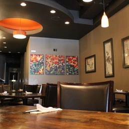 PHO PLUS - Updated January 2026 - 143 Photos & 178 Reviews - 68 W Ctr ...